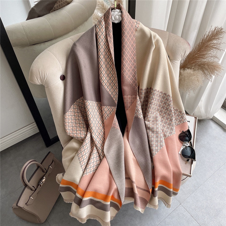 2023 New Style Thickened Cashmere Scarf Women's Geometric Color ...
